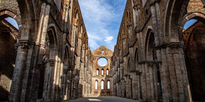 San Galgano - Guide To The Gothic Abbey In Southern Tuscany