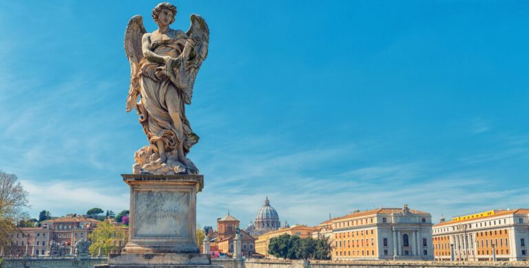 Statues in Italy - Don't Miss These 20 Famous Must-Sees!
