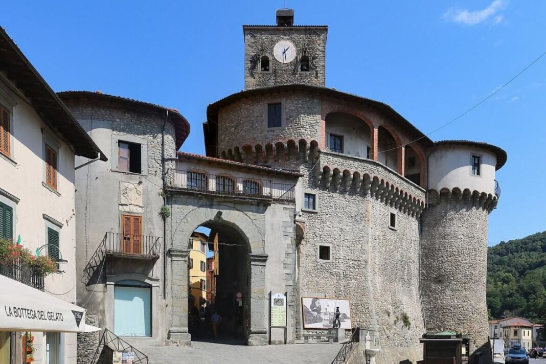 Castelnuovo di Garfagnana - A gem of the Tuscan Apennines