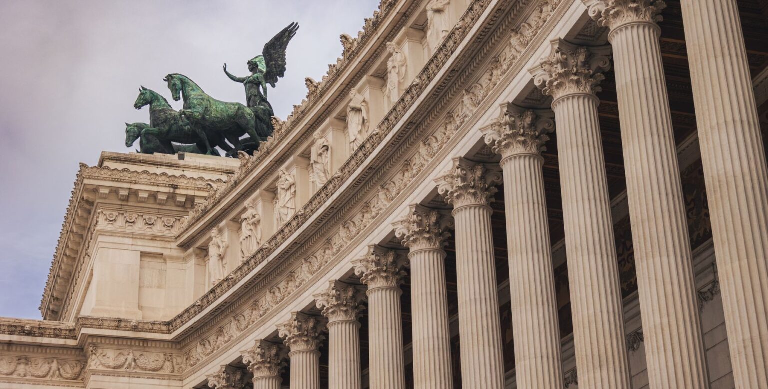 Roman Columns - 8 Evocative Historical Experiences